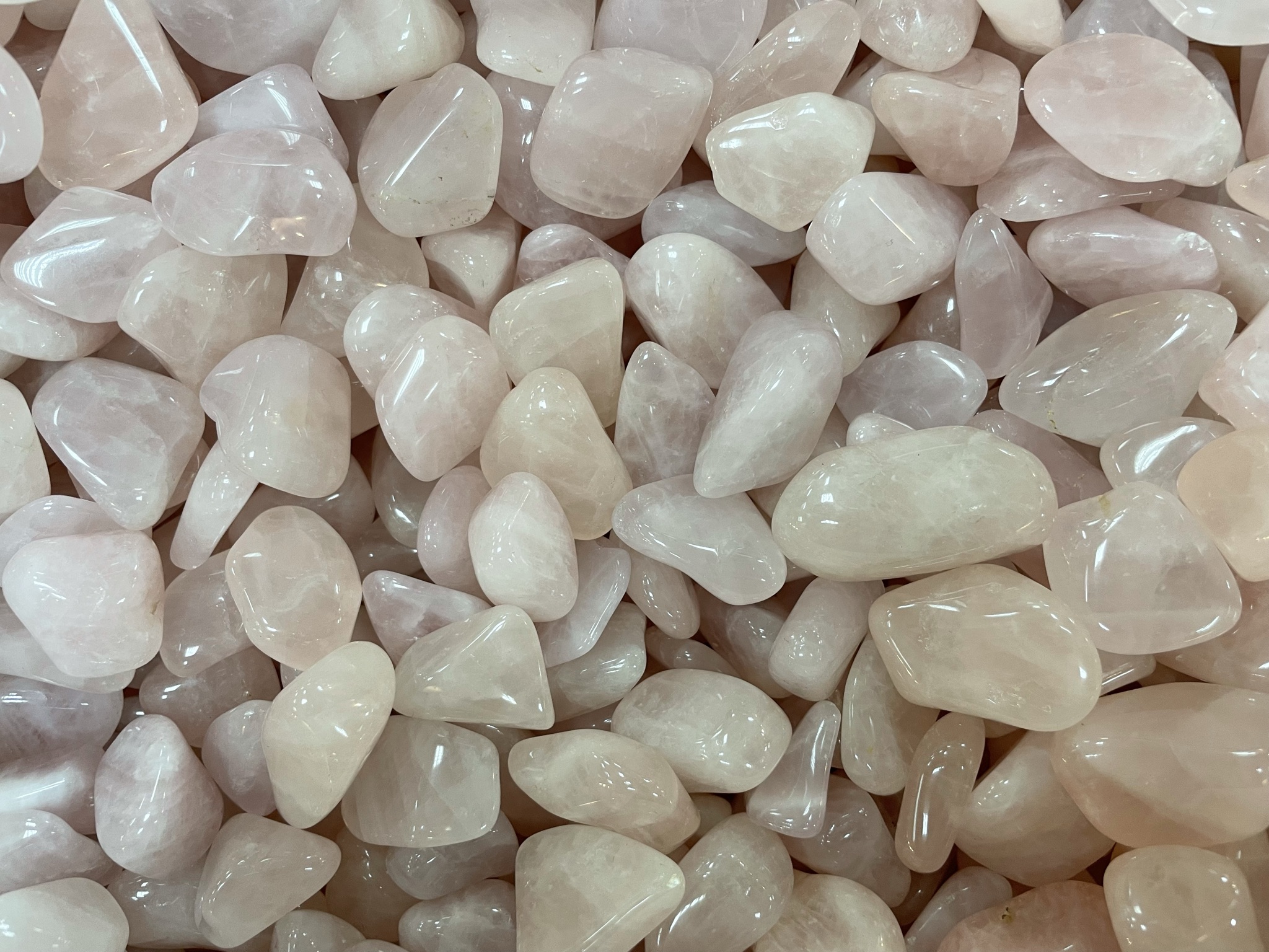 Rose Quartz - MineCrystals